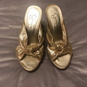 Jessica Simpson | Shoes | Nwot Jessica Simpson 55 Platform Wedge Gold ...
